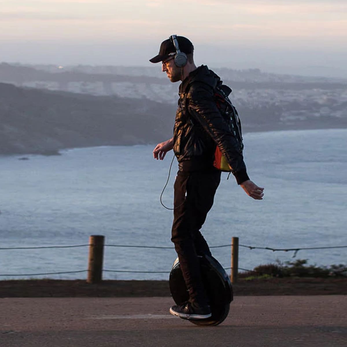 INMOTION V8S Electric Unicycle | Ride Light. Master Freedom - INMOTION