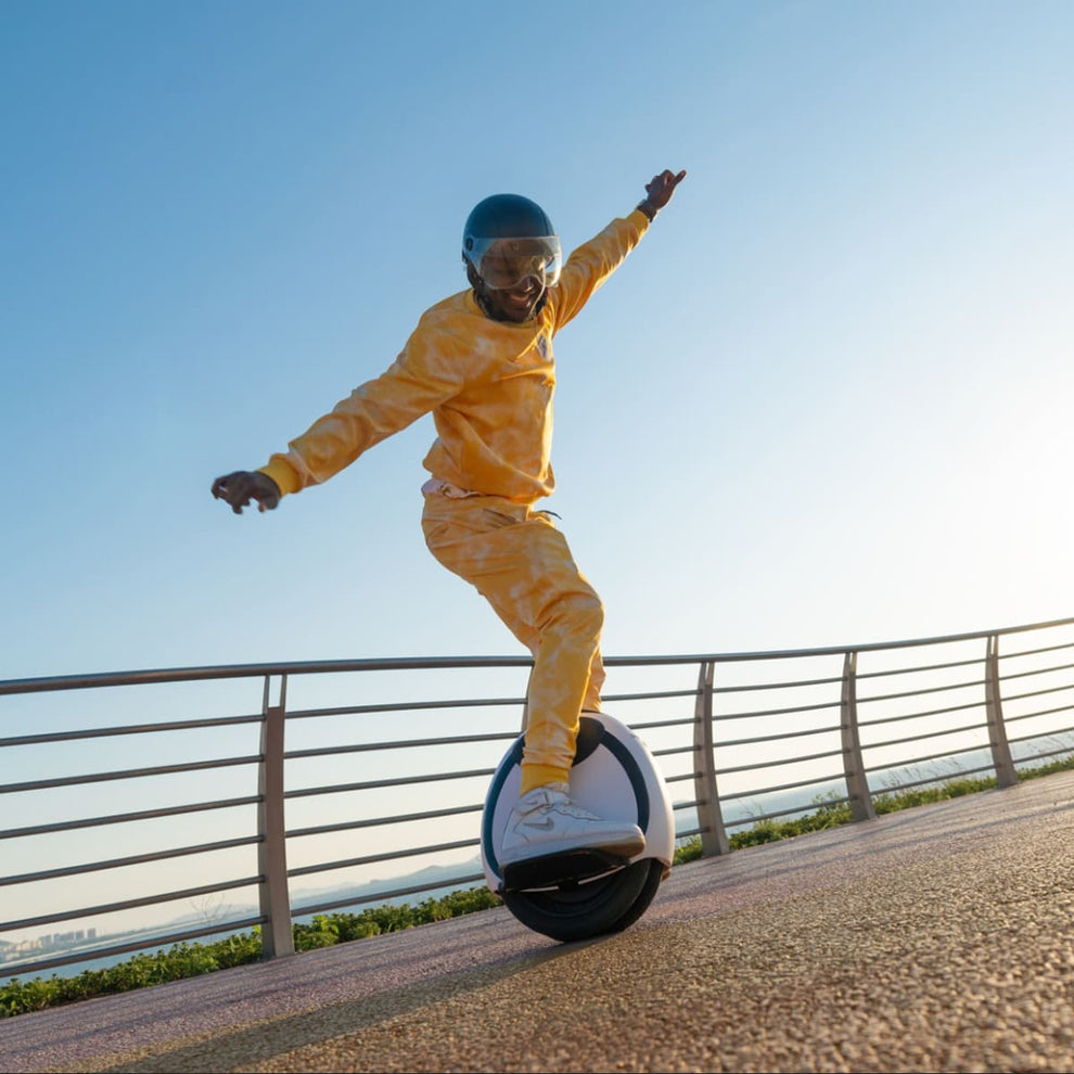 INMOTION E20 Electric Unicycle | Start Easy. Move Free - INMOTION
