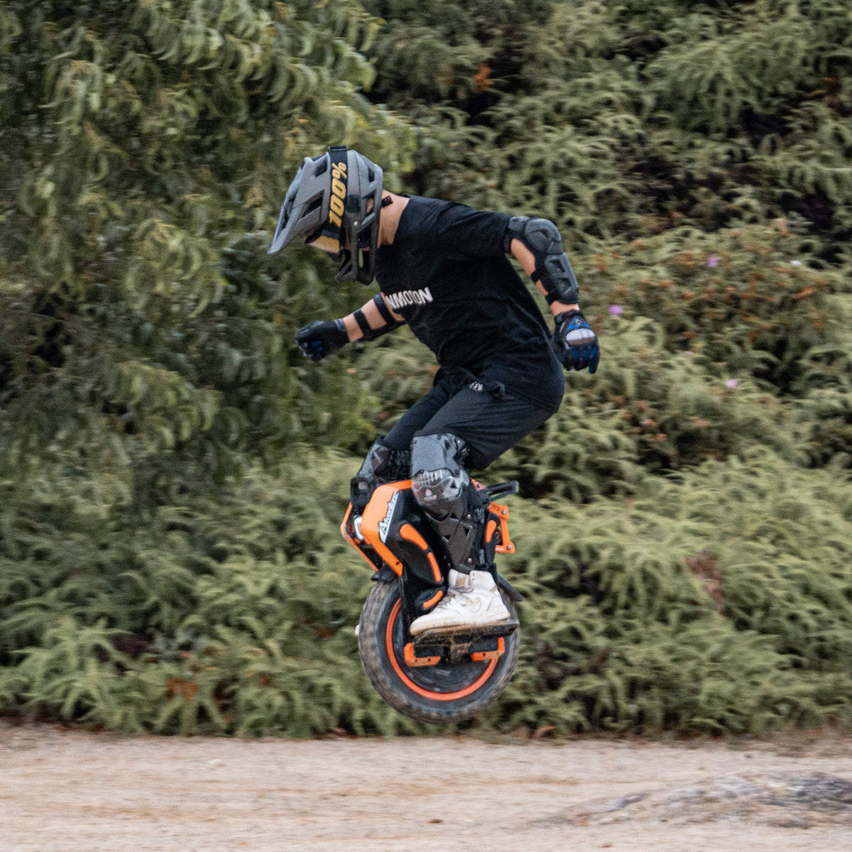 INMOTION V14 | The Strongest Power Off-Road EUC - INMOTION