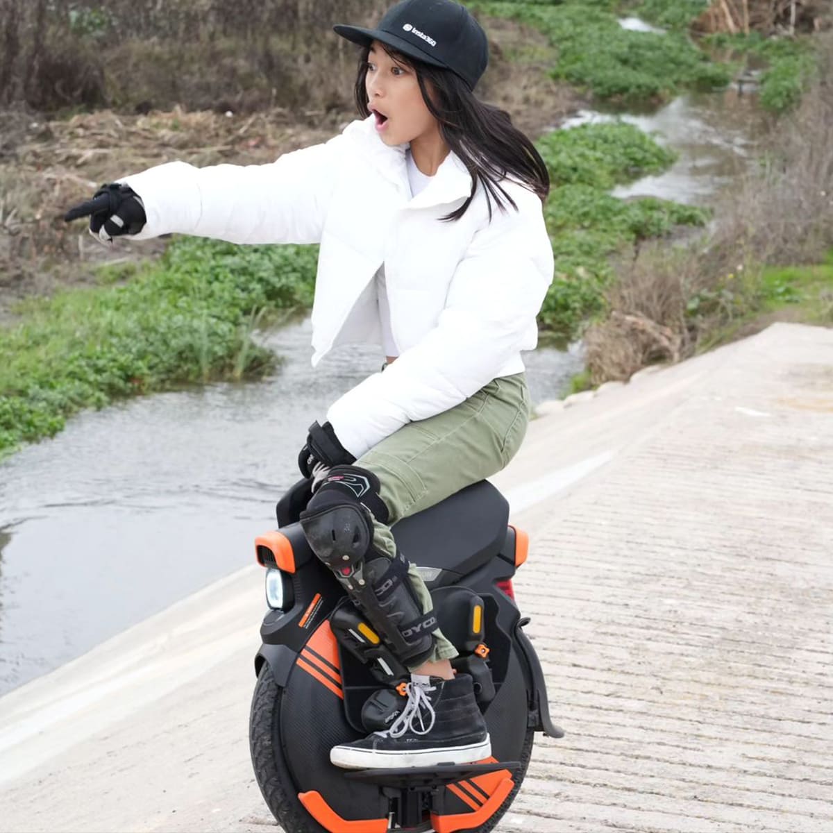 INMOTION V11Y Electric Unicycle | World's Best-selling EUC - INMOTION